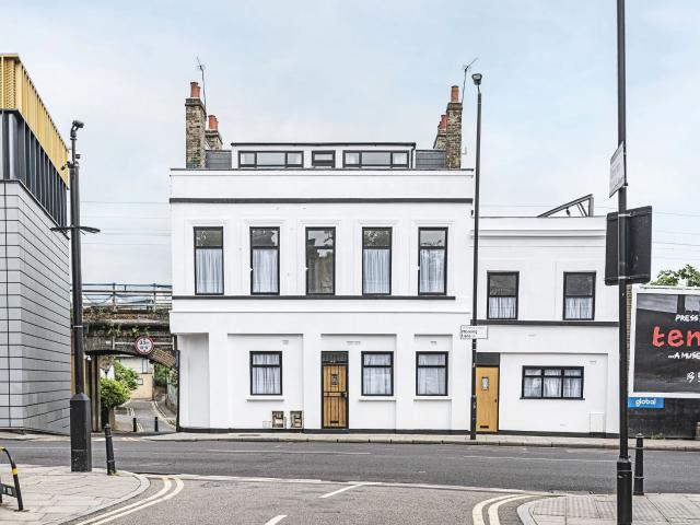 Room at Homerton Terrace, Greater London