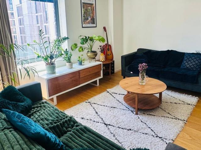 Room at Honour Lea Avenue, Greater London