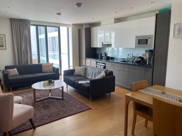 Room at Honour Lea Avenue, Greater London