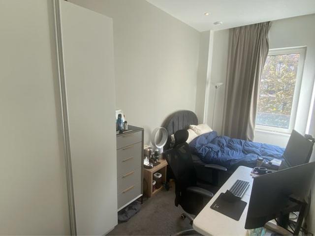 Room at Honour Lea Avenue, Greater London