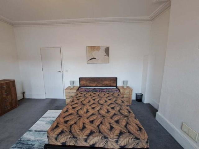 Room at Honor Oak Park, Greater London