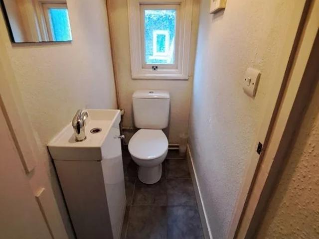 Room at Honor Oak Road, Greater London