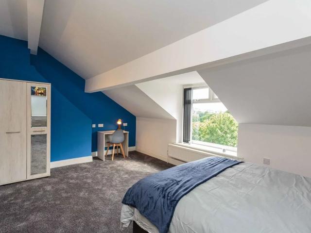 Room at Hope Hall Terrace, Calderdale