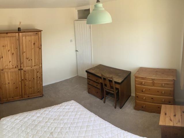 Room at Hopton Fields, Harborough