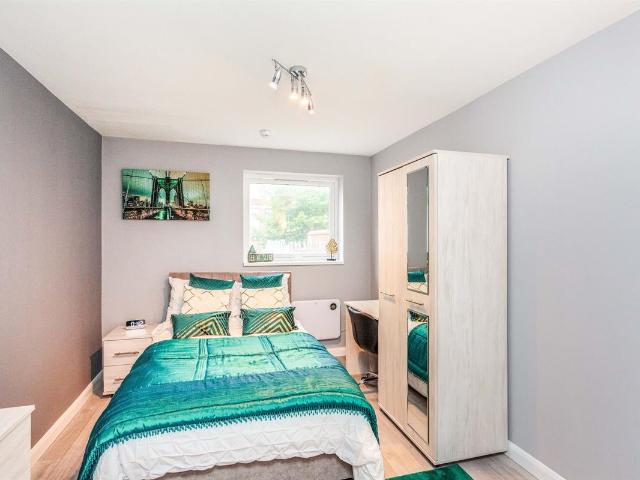 Room at Hornby Road, Blackpool