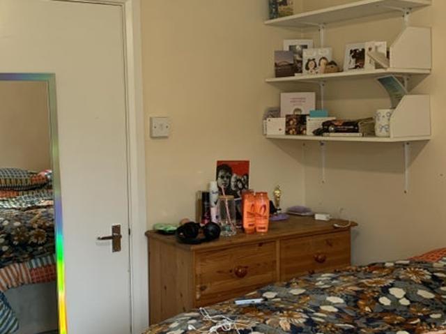 Room at Horndean Close, Greater London