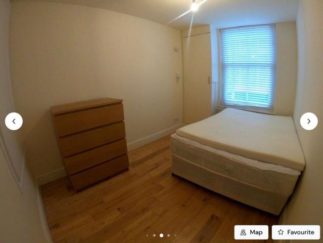 Room at Hornsey Road, Greater London