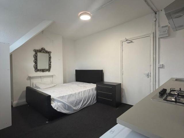 Room at Horsefair, Birmingham