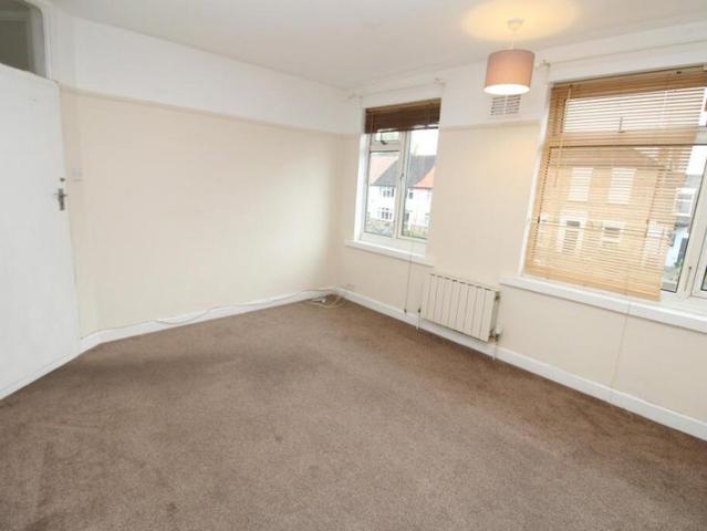 Room at Howard Road, Greater London