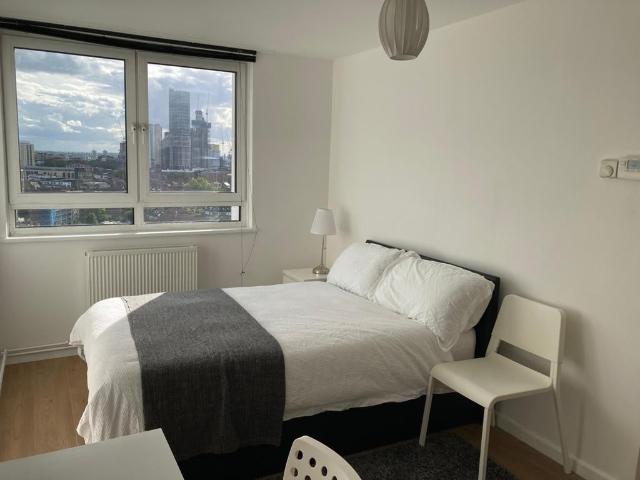 Room at Hotspur Street, Greater London