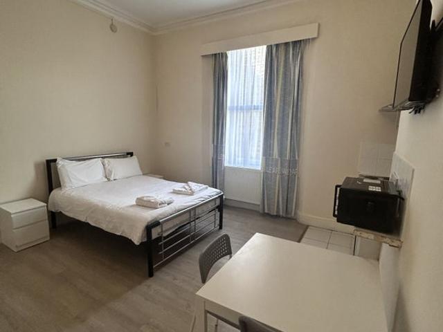 Room at Hounslow Road, Greater London