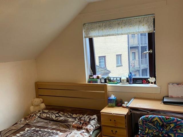 Room at Houldsworth Lane, Glasgow