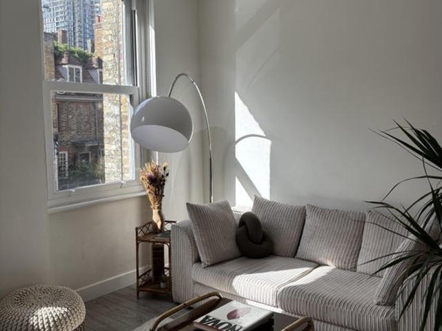 Room at Hoxton Street, Greater London