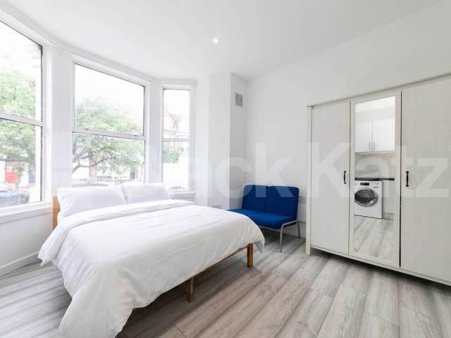 Room at Iverson Road, Greater London