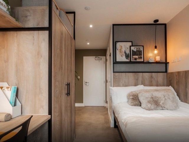 Room at Ilderton Road, Greater London