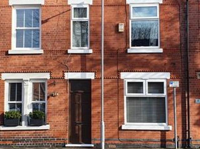 Room at Imperial Road, Nottingham