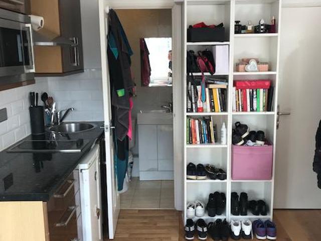 Room at Inglewood Close, Greater London