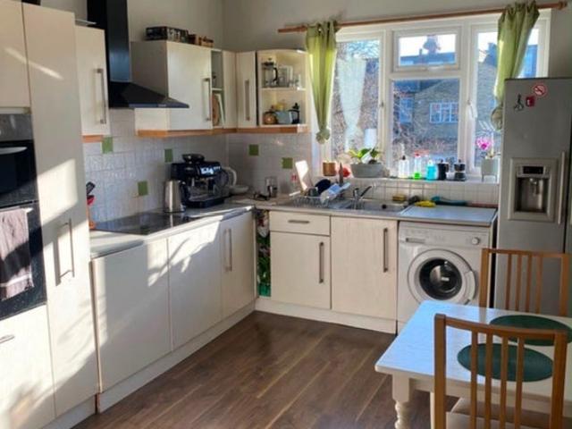 Room at Inglethorpe Street, Greater London