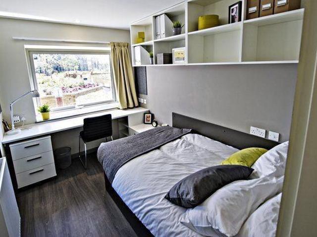 Room at International Way, Greater London