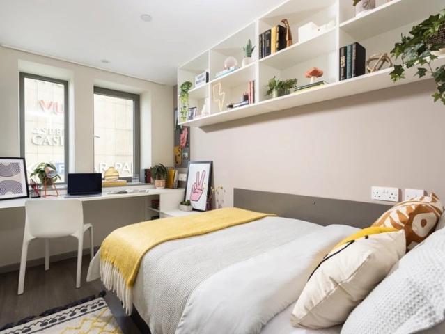 Room at International Way, Greater London
