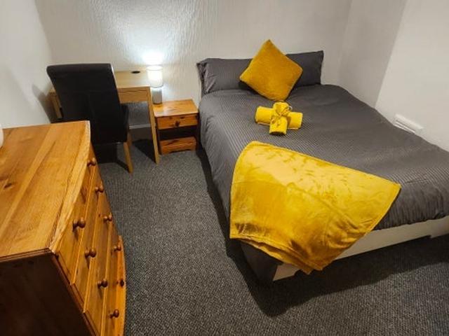 Room at Inverness Place, Cardiff