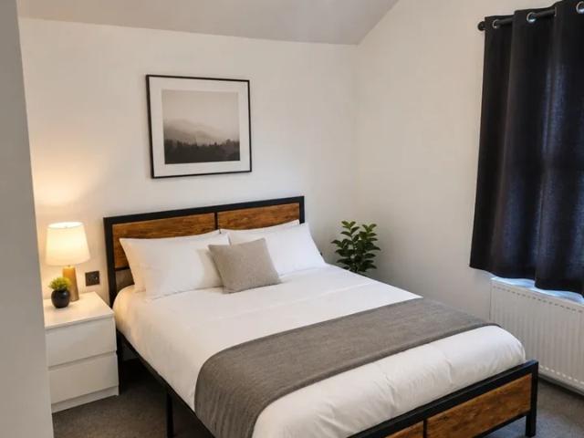 Room at Ironwell Lane, Rochford