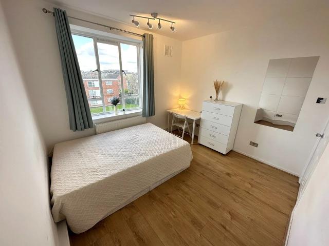 Room at Iron Mill Road, Greater London