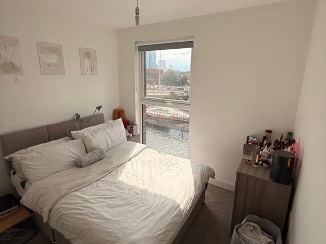 Room at Irwell River Park, Salford