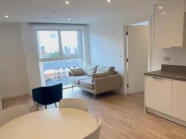 Room at Irwell River Park, Salford