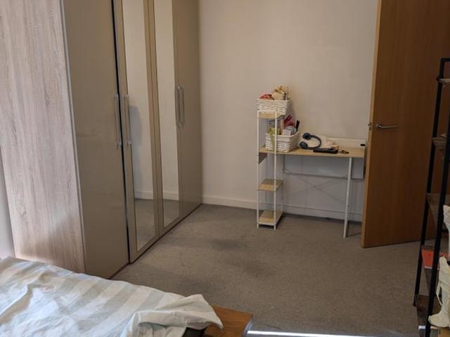 Room at Islington Way, Salford