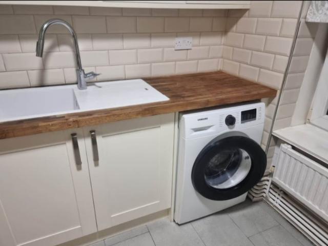 Room at Islip Street, Greater London