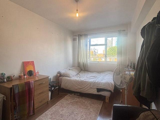 Room at Jubilee Street, Greater London