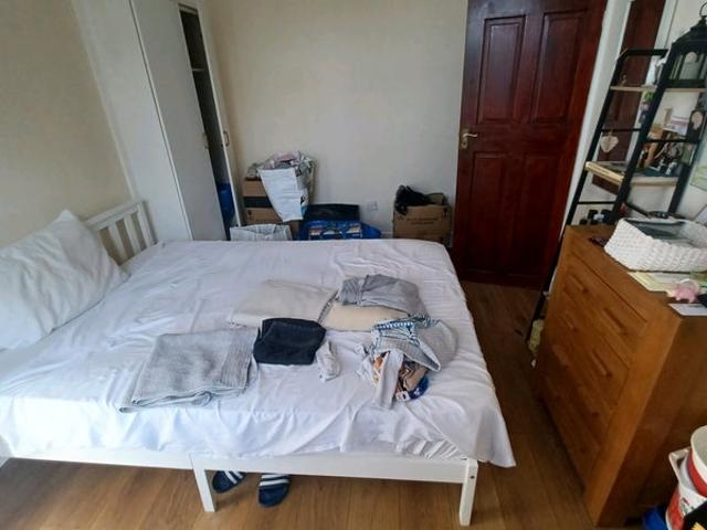 Room at Jackson Road, Greater London