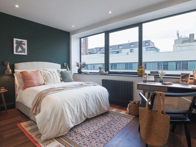 Room at James Street, Liverpool
