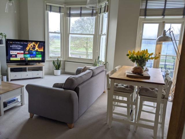 Room at Jedburgh Street, Greater London