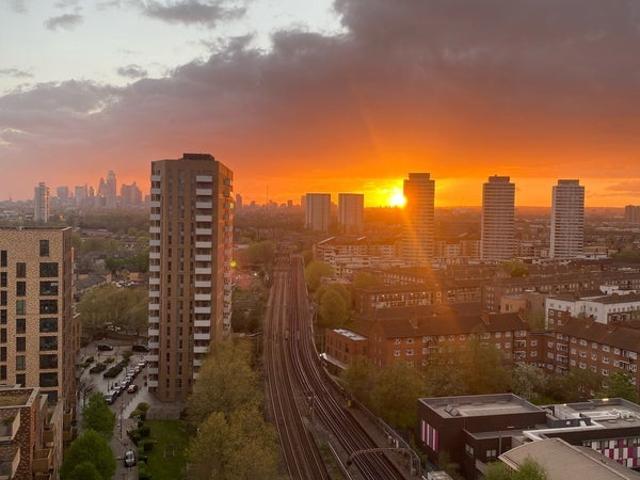 Room at Jefferson Plaza, Greater London