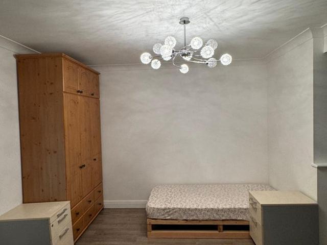 Room at Jesmond Way, Greater London