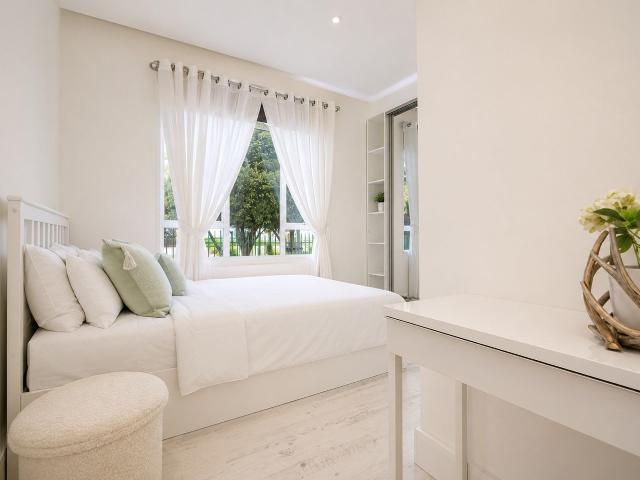 Room at John Aird Court, City of Westminster