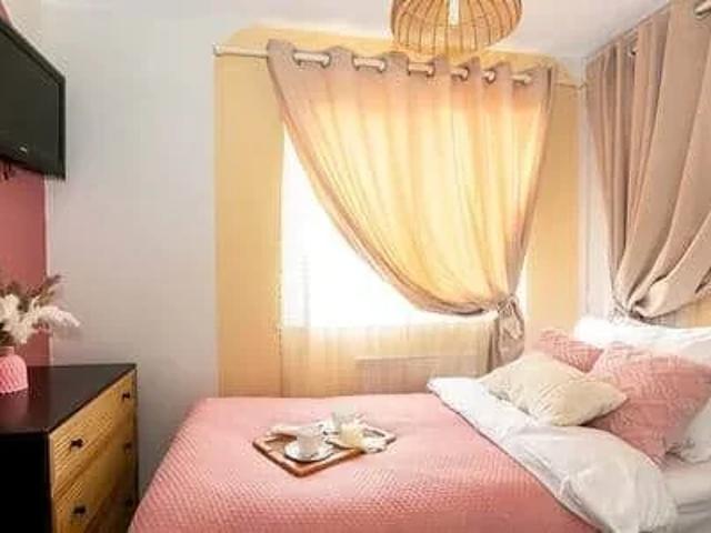 Room at John Snow Place, Oxford
