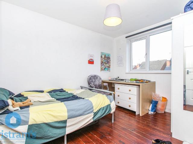 Room at Johnson Road, Nottingham