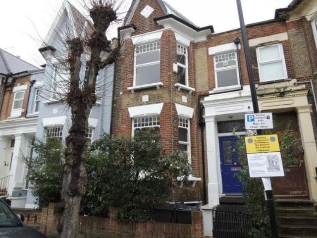 Room at Kyverdale Road, Greater London