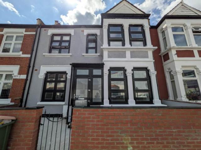 Room at Katherine Road, Greater London