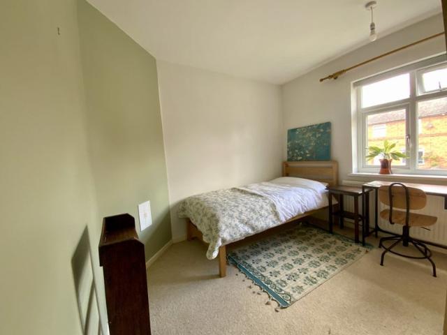 Room at Keble Road, Leicester