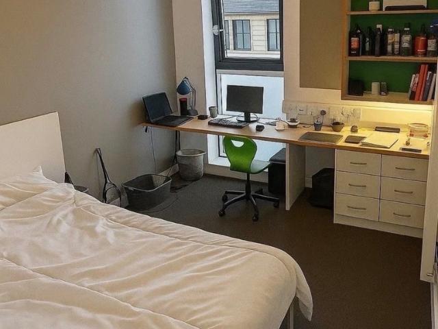 Room at Keith Street, Glasgow