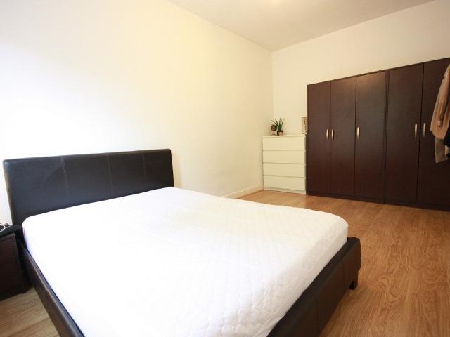 Room at Kelly Avenue, Greater London