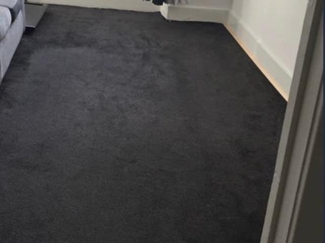 Room at Kelvingrove Street, Glasgow