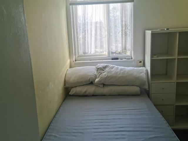 Room at Kempe Road, Greater London