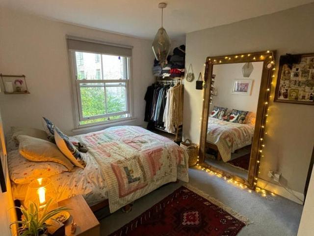 Room at Kennington Lane, Greater London