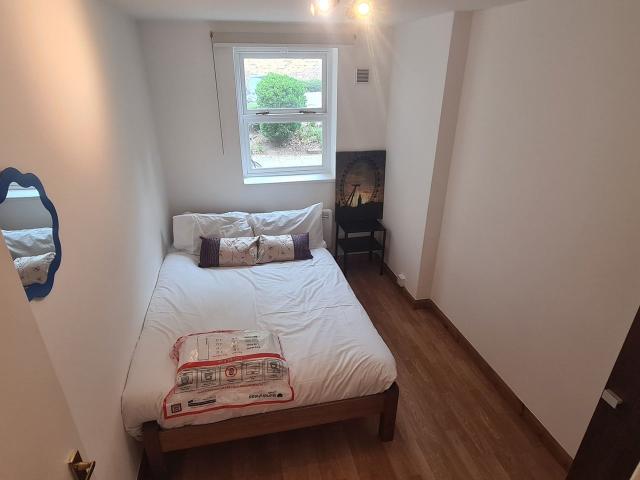 Room at Kenninghall Road, Greater London