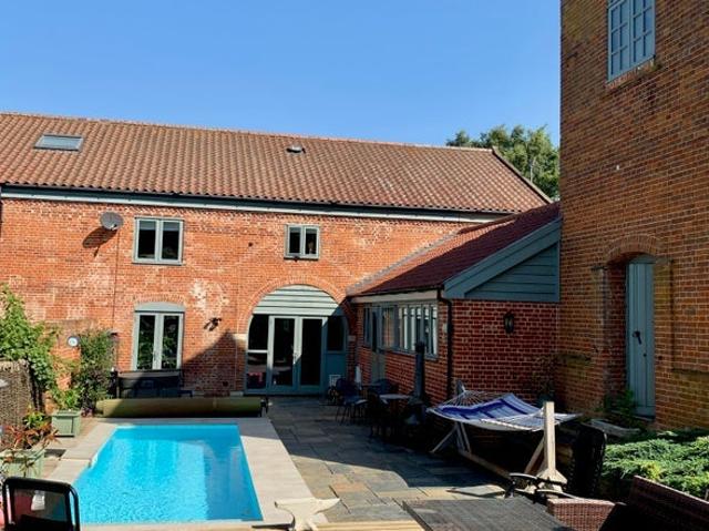 Room at Kenninghall Road, Diss